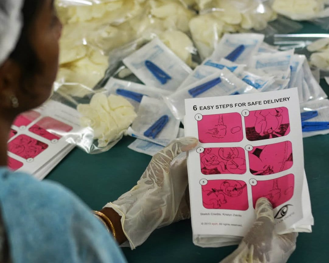 The Purse that Makes Change and Saves Lives - Impakter