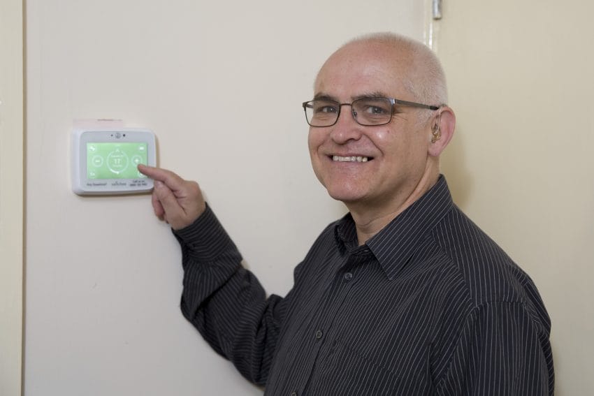 Switchee: the Smart Thermostat. Saves energy and money on your bills ...