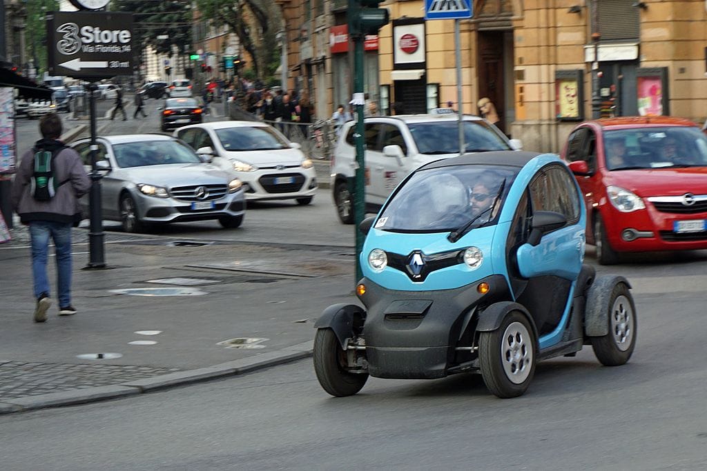5 Small EVs for Sustainable Cities - Impakter